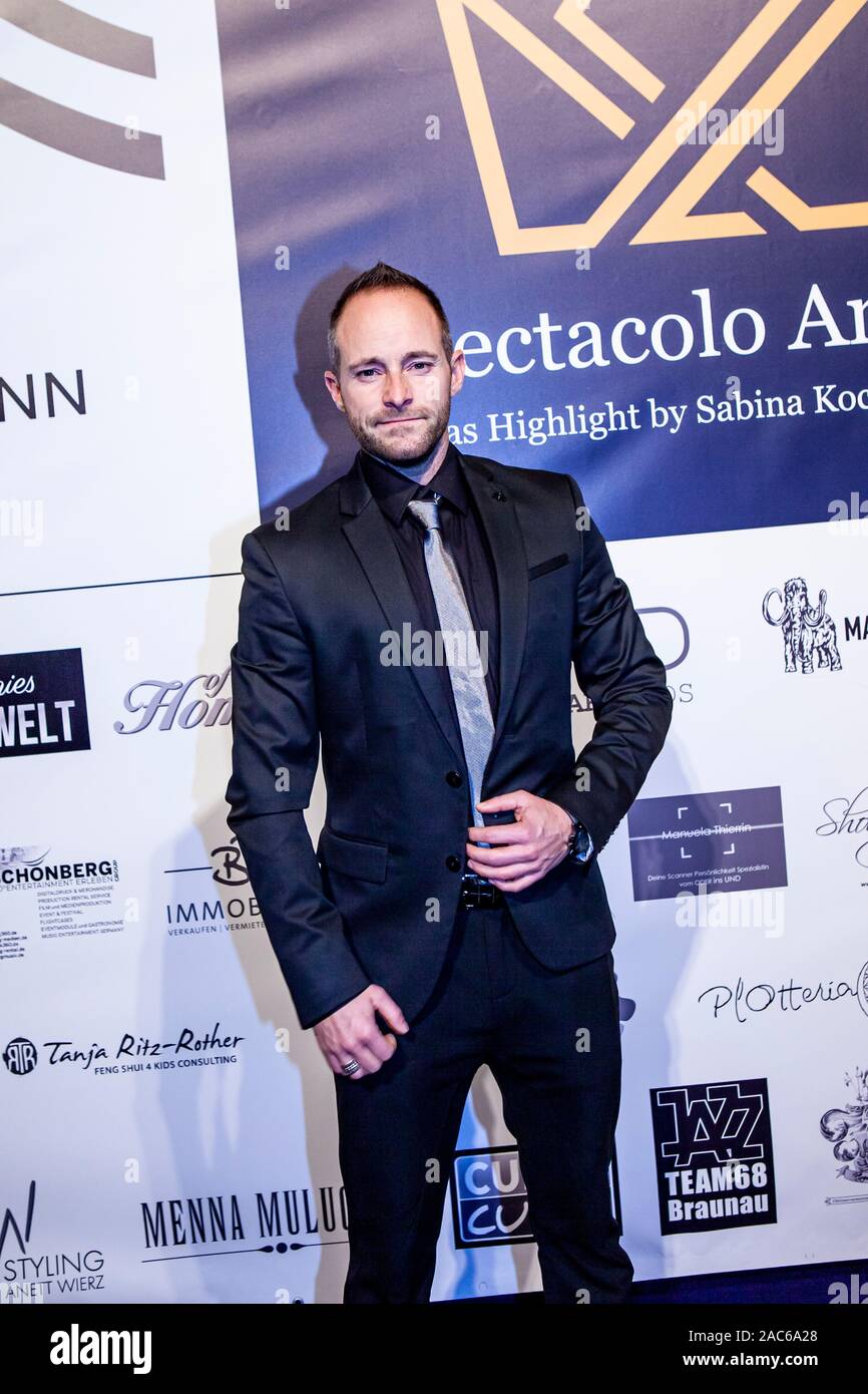 Balian Buschbaum bei der CHARITY GALA - SK - WelcomeHome in der ...