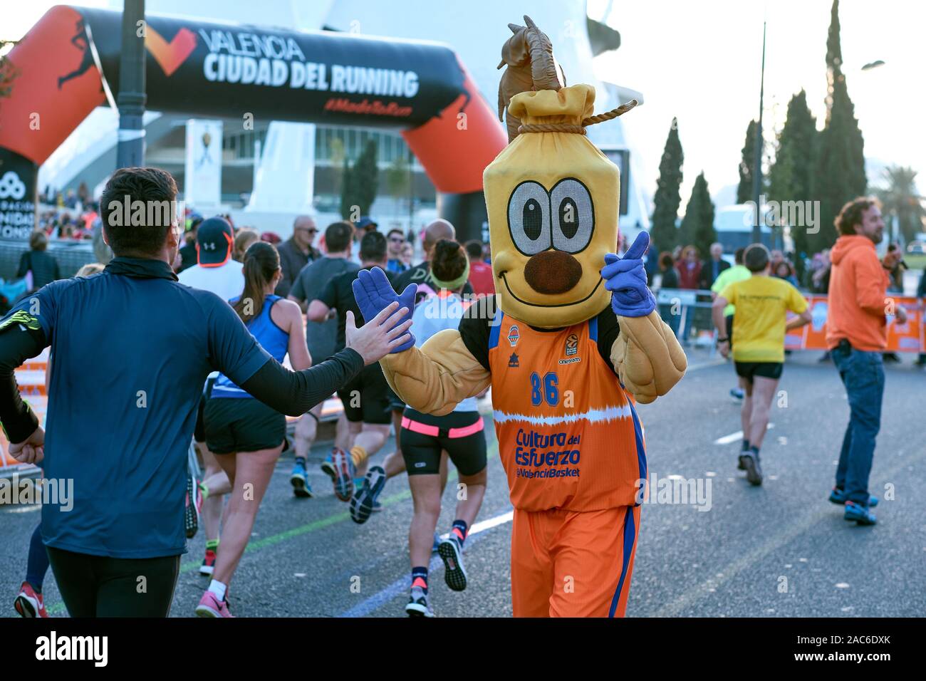 Running Marathon Valencia 2019 Spain Stock Photo - Alamy