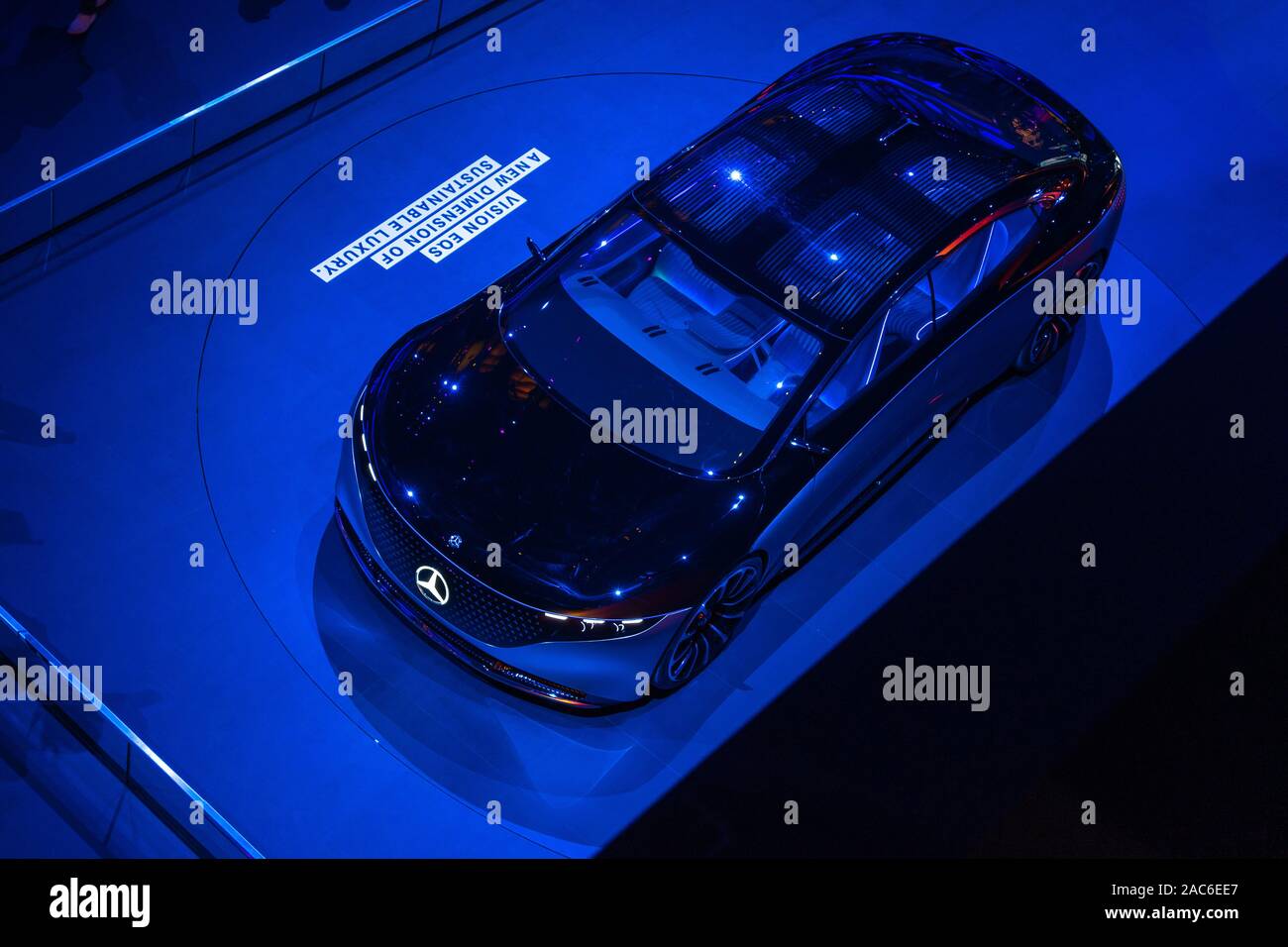 Mercedes eqs hi-res stock photography and images - Alamy