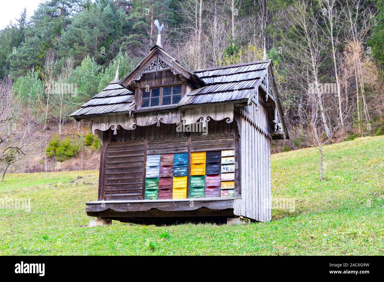 Antique beehive hi-res stock photography and images - Alamy