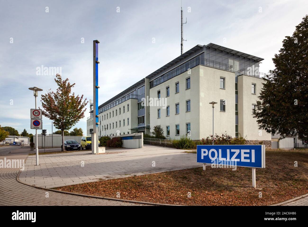 Police station buildings hi-res stock photography and images - Alamy