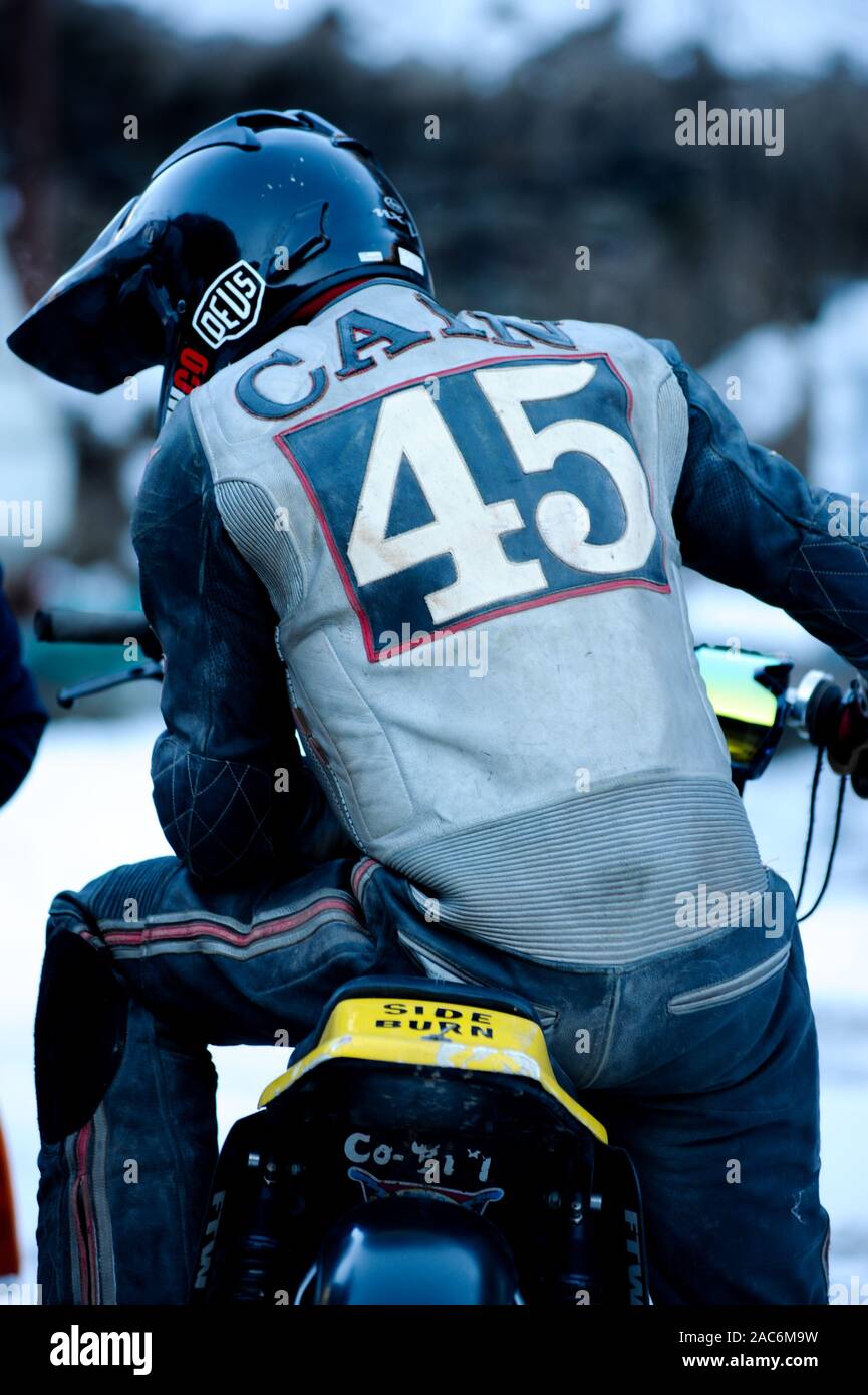 Motorcycle racing on ice hi-res stock photography and images - Alamy