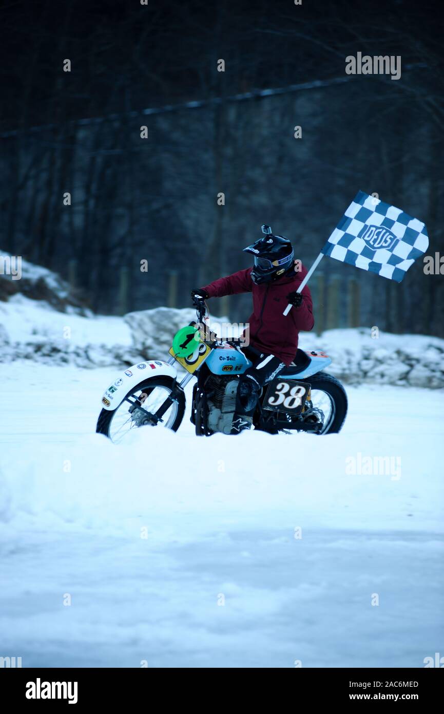 Motorcycle event on ice hi-res stock photography and images - Alamy