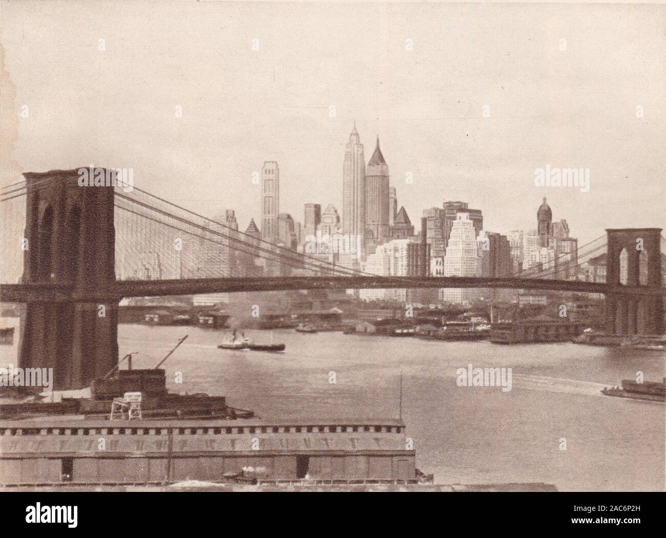 1930s New York - Brooklyn Bridge Stock Photo - Alamy