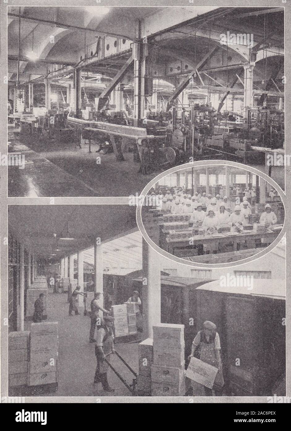 Dispatch table hi-res stock photography and images - Alamy