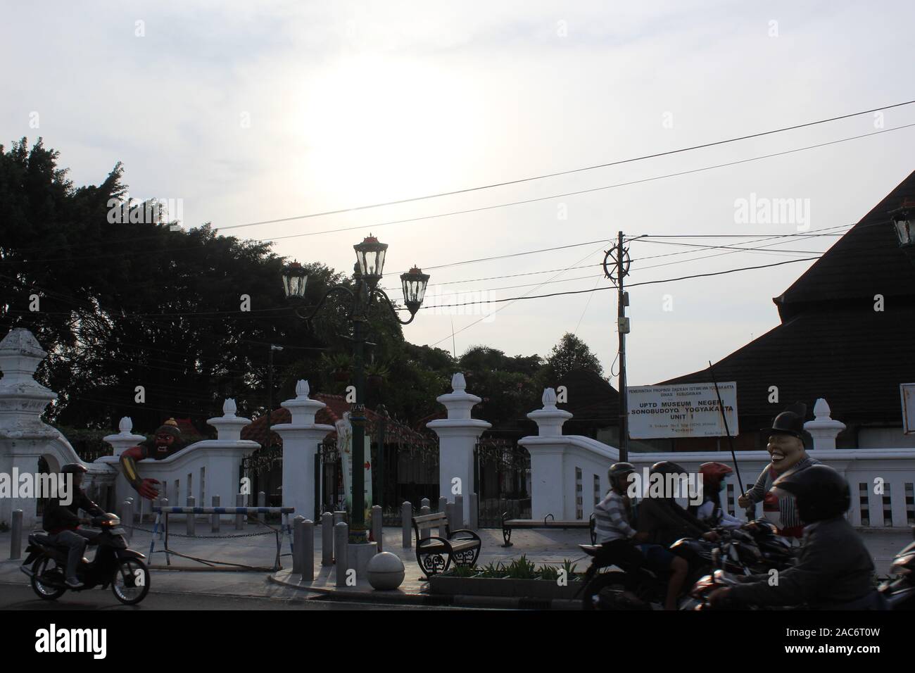 Sunlight afternoon hi-res stock photography and images - Alamy