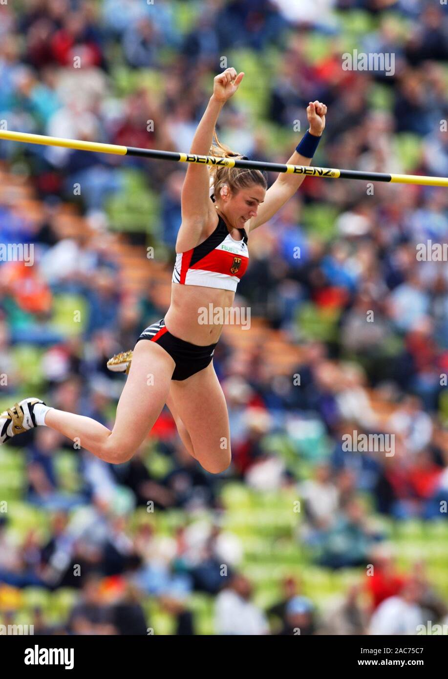 Olympic Stadium Munich Germany 7.8.2002, European Athletics Championships, CAROLINE HINGST (GER ...