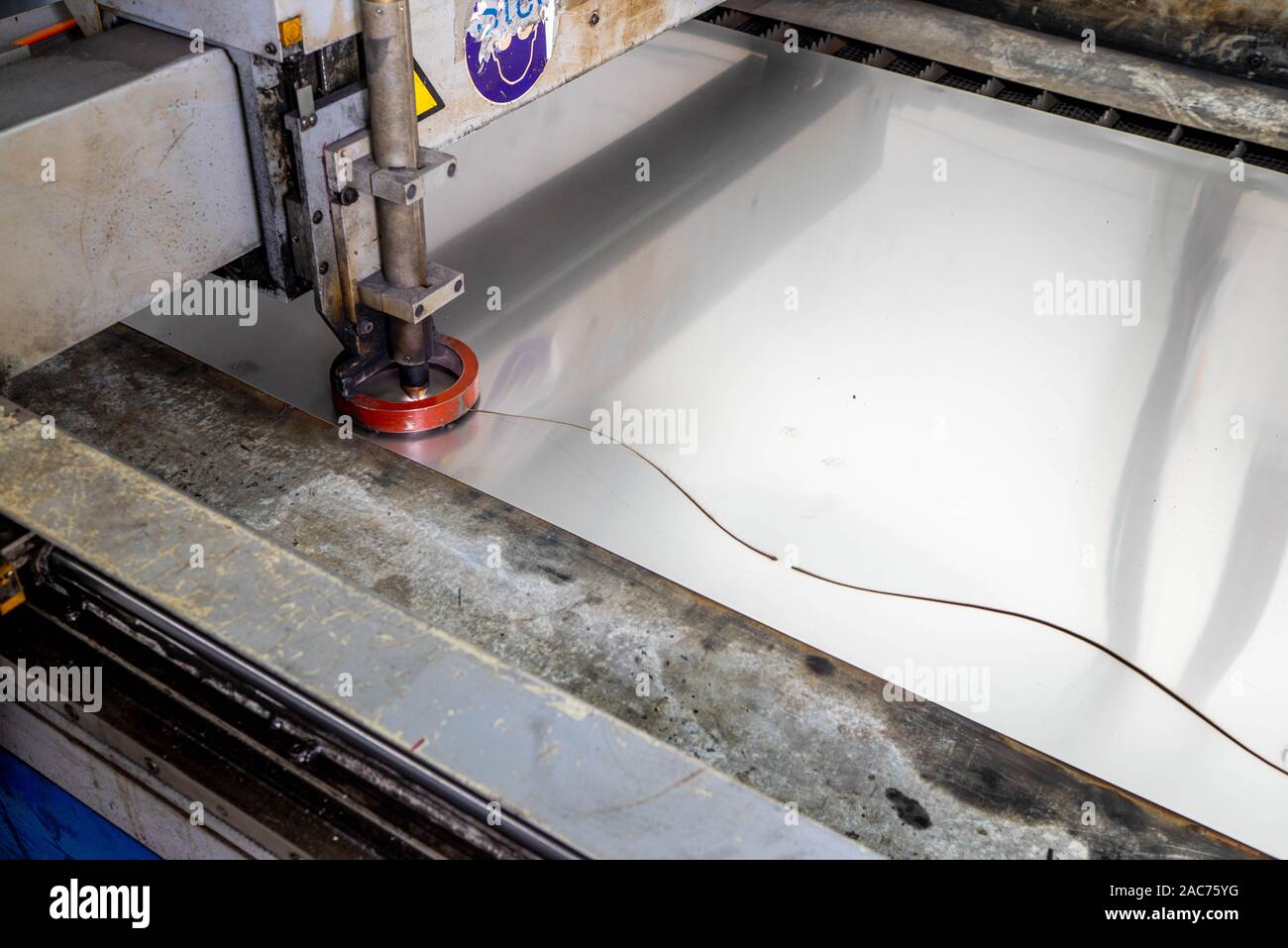 Processing metal cutting pipe hi-res stock photography and images - Alamy
