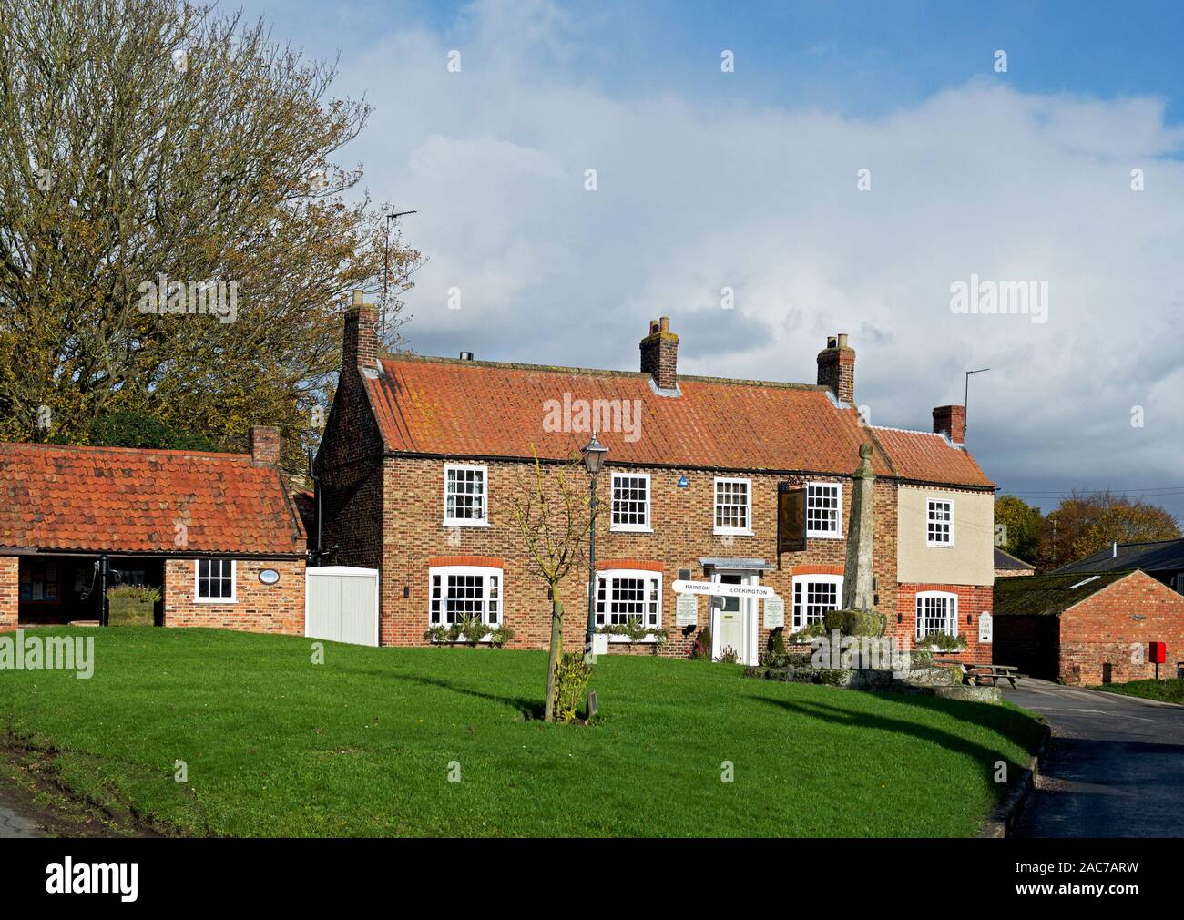 The Wellington Inn, in the village of Lund, East Yorkshire, England UK ...