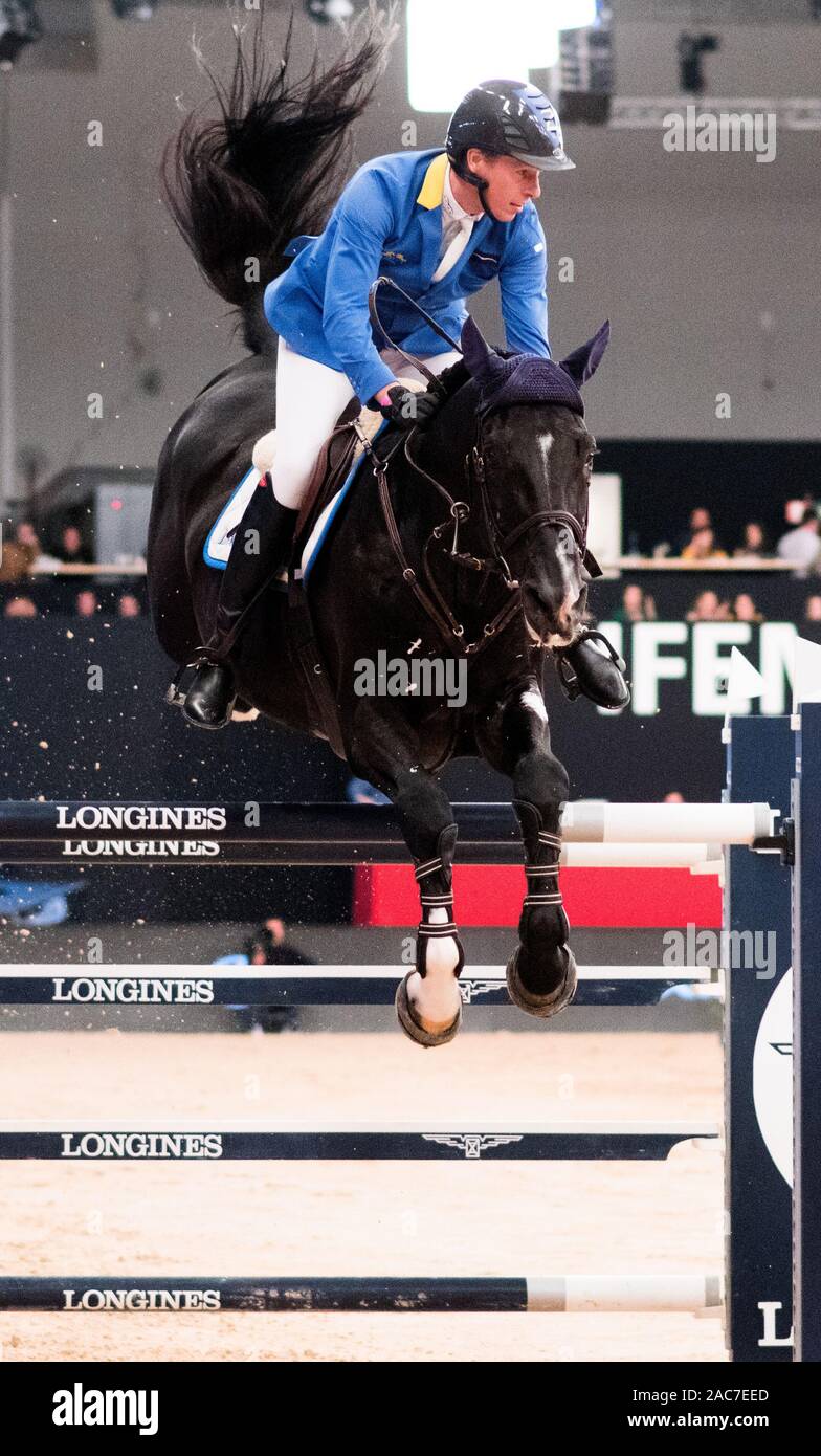 Dominator z hi-res stock photography and images - Alamy