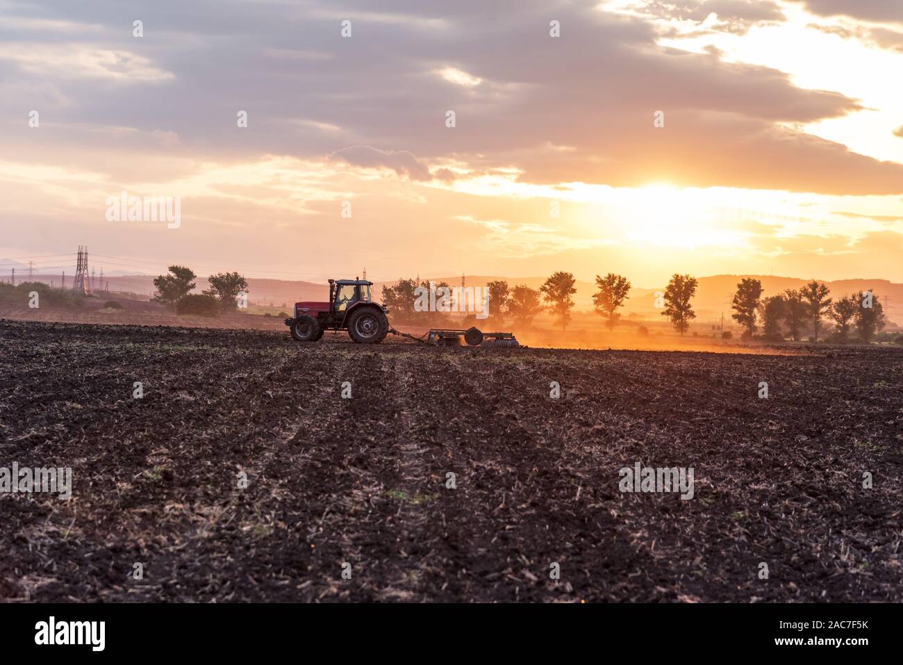 Red Tractor High Resolution Stock Photography and Images - Alamy