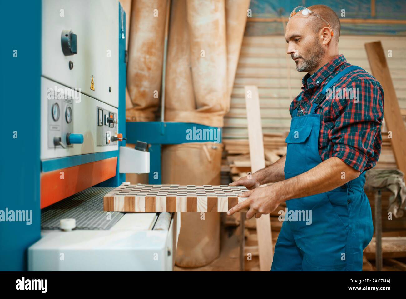 Woodworking factory male worker industrial hi-res stock photography and ...