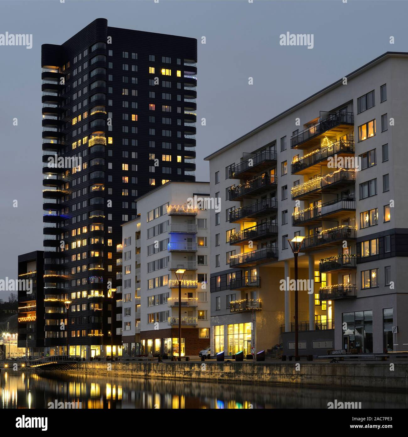 Entrance apartment building made hi-res stock photography and images ...
