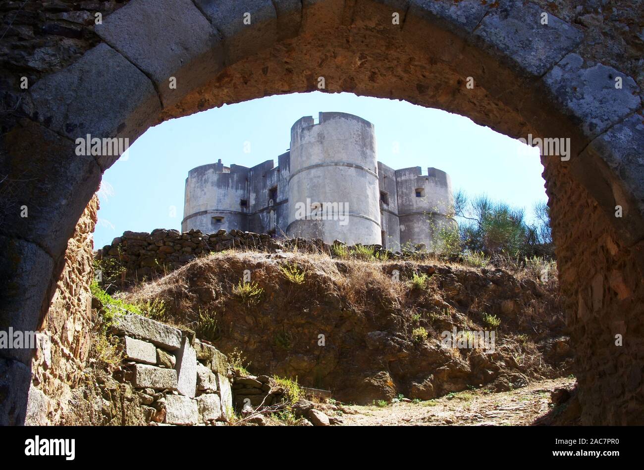 évoramonte castle portugal hi-res stock photography and images - Alamy