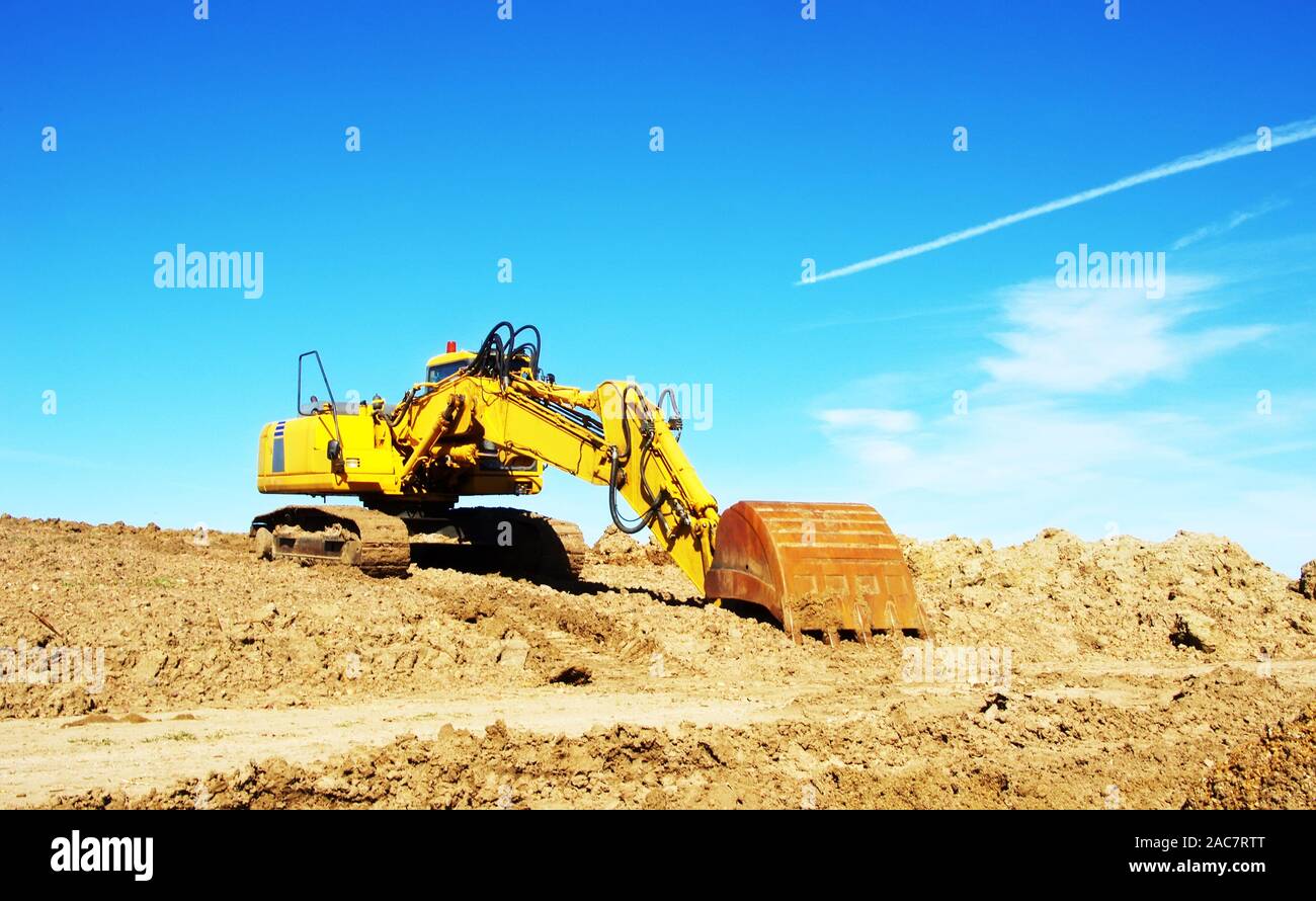 Excavator in agriculture hi-res stock photography and images - Alamy