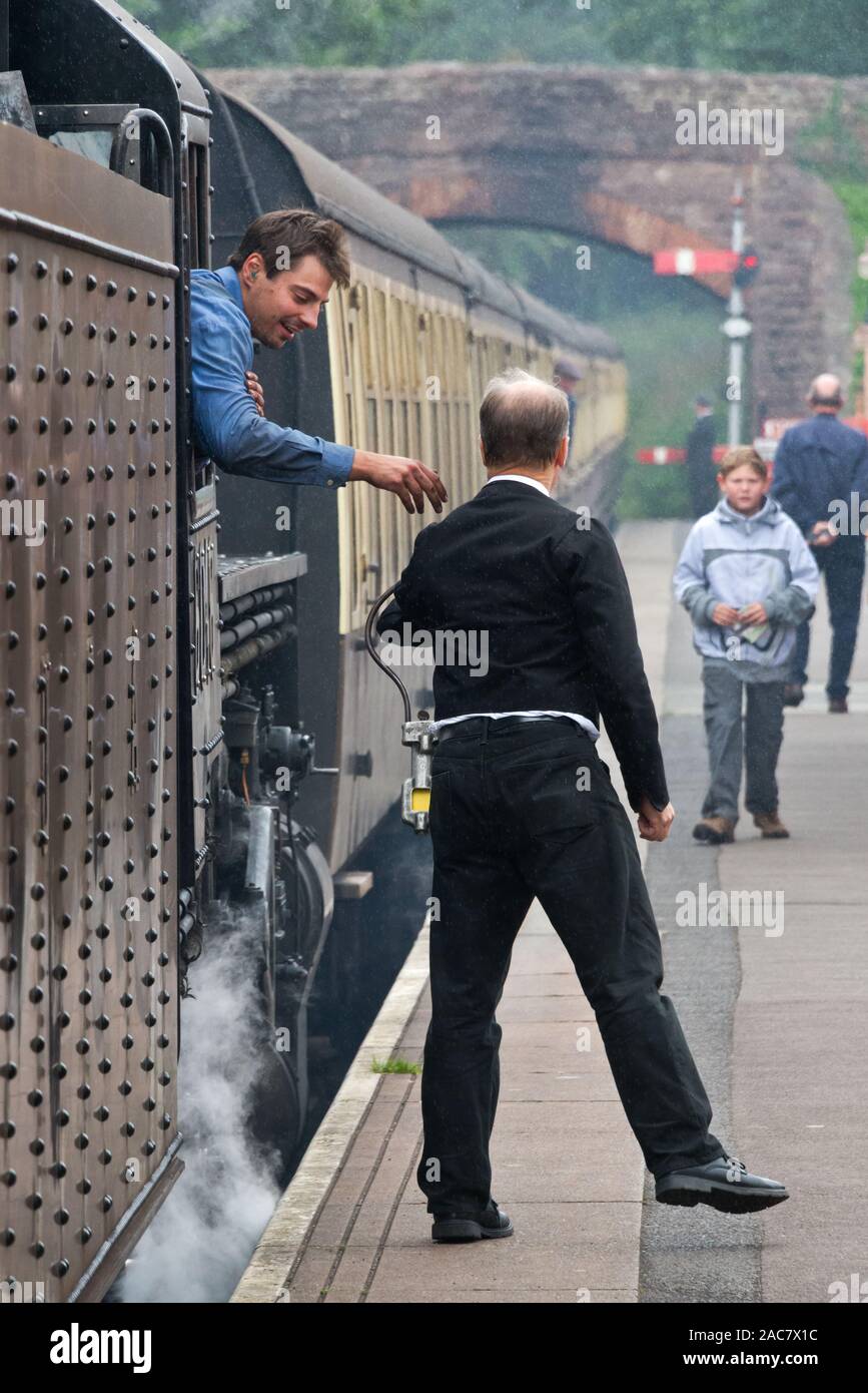 Steam locomotive 6046, USATC train at Bishop Lydeard Station in ...