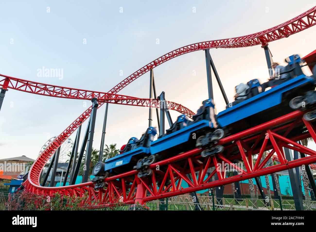 Kingda ka roller coaster hi-res stock photography and images - Alamy