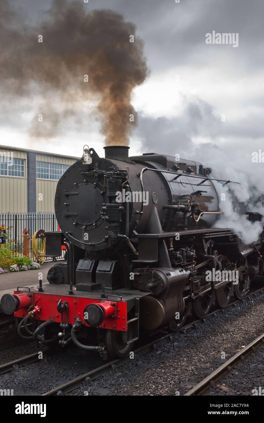 Steam locomotive 6046, USATC train at Bishop Lydeard Station in ...