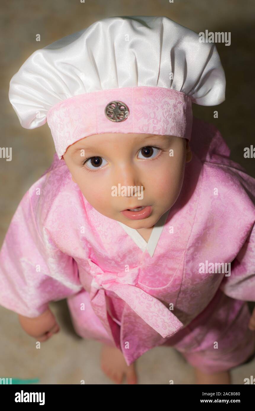 Pink child dress hi-res stock photography and images - Alamy