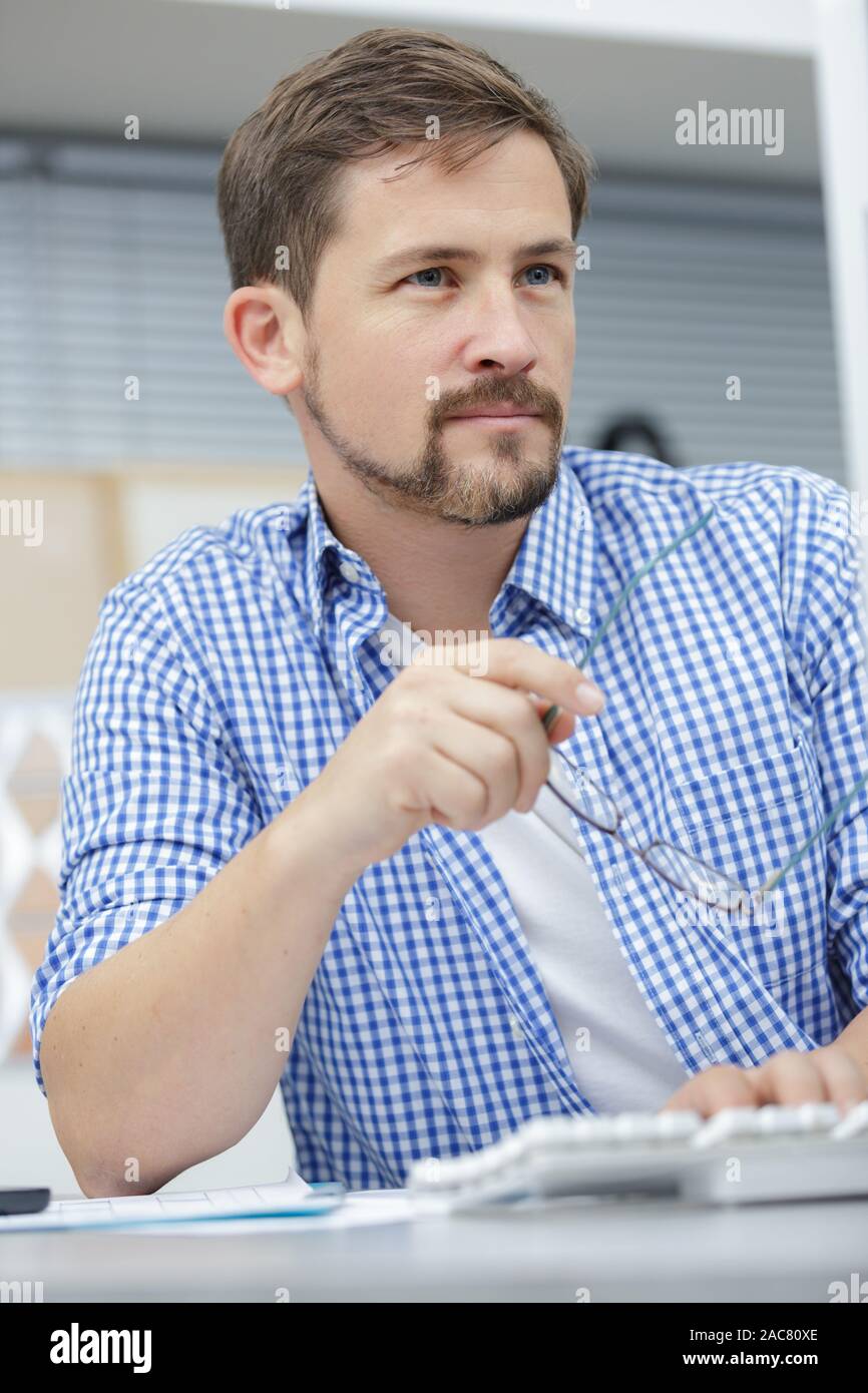 India computer programmer hi-res stock photography and images - Alamy