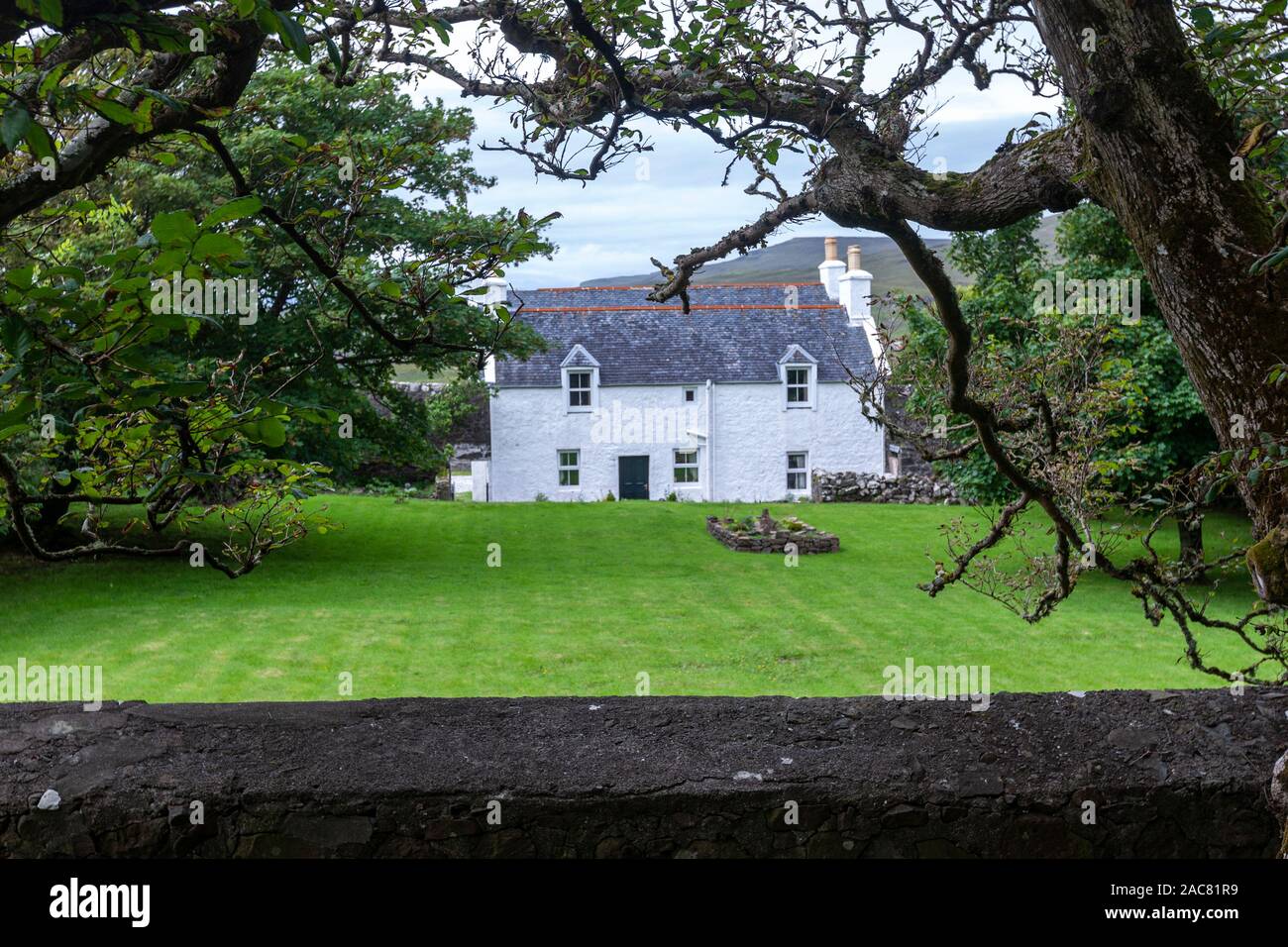 The garden of skye hi-res stock photography and images - Alamy