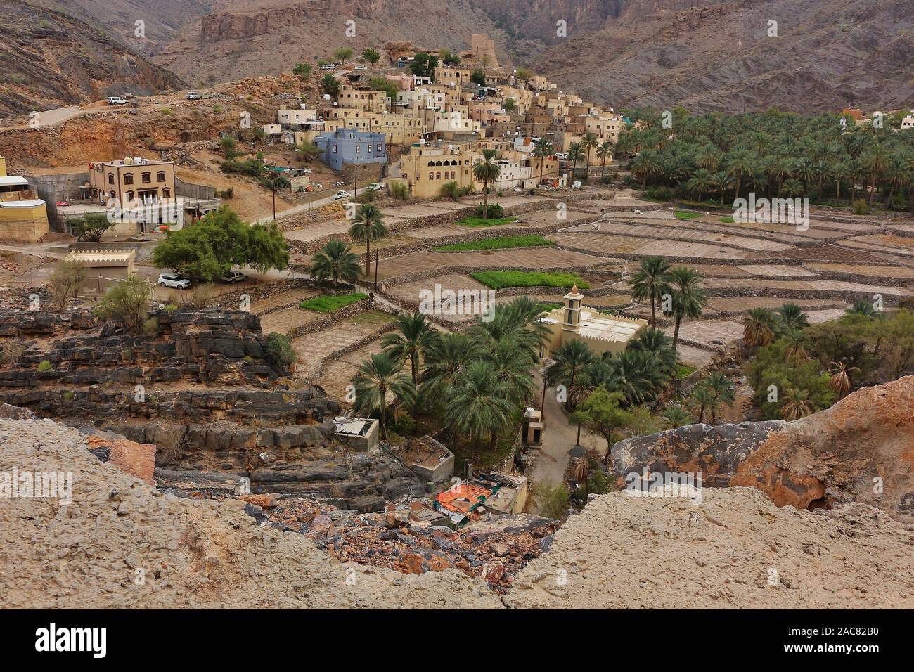 Beautiful Bald Sayt mountain village in Oman Hajar Mountains Stock ...
