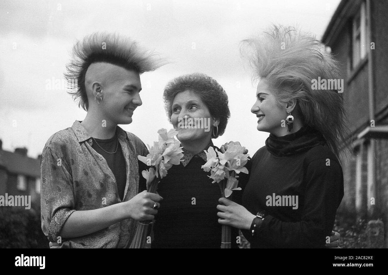 Punk 1980s hi-res stock photography and images - Alamy