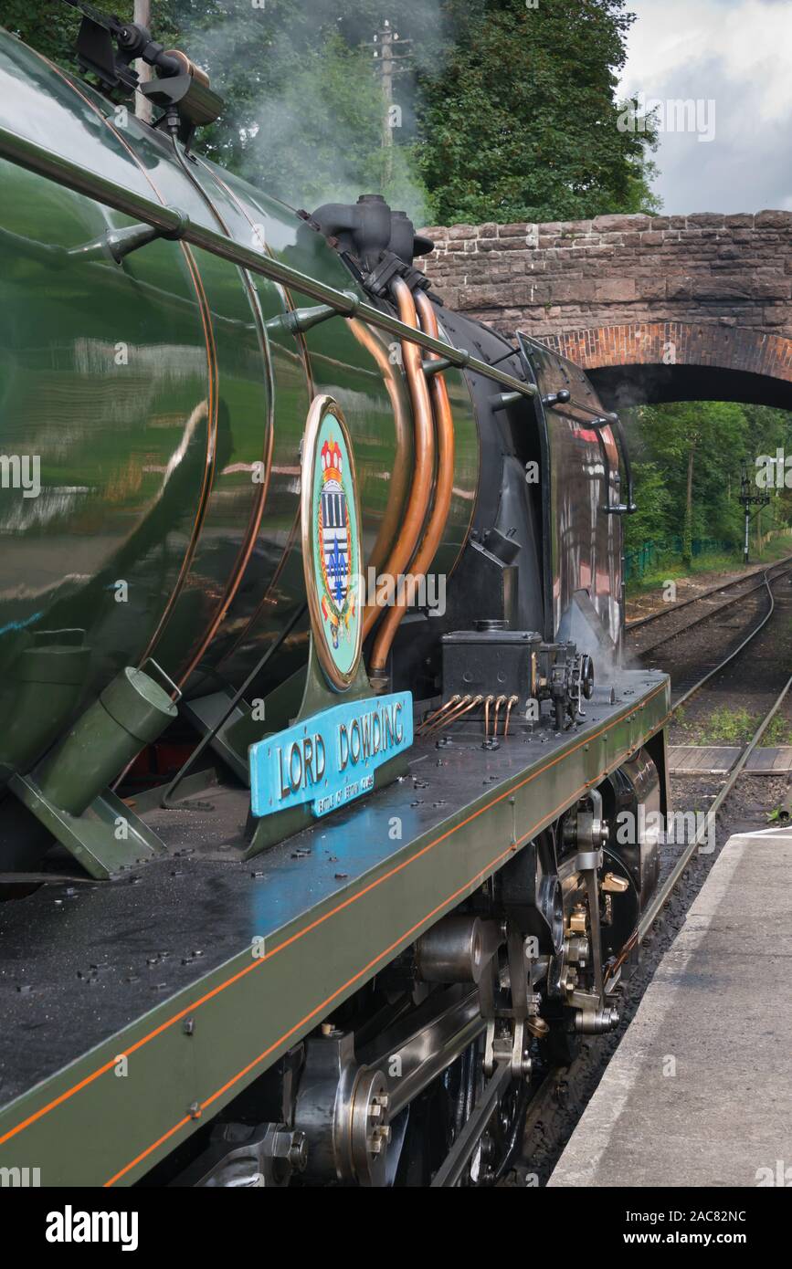 Battle of Britain Class steam locomotive 34046 Braunton running as ...