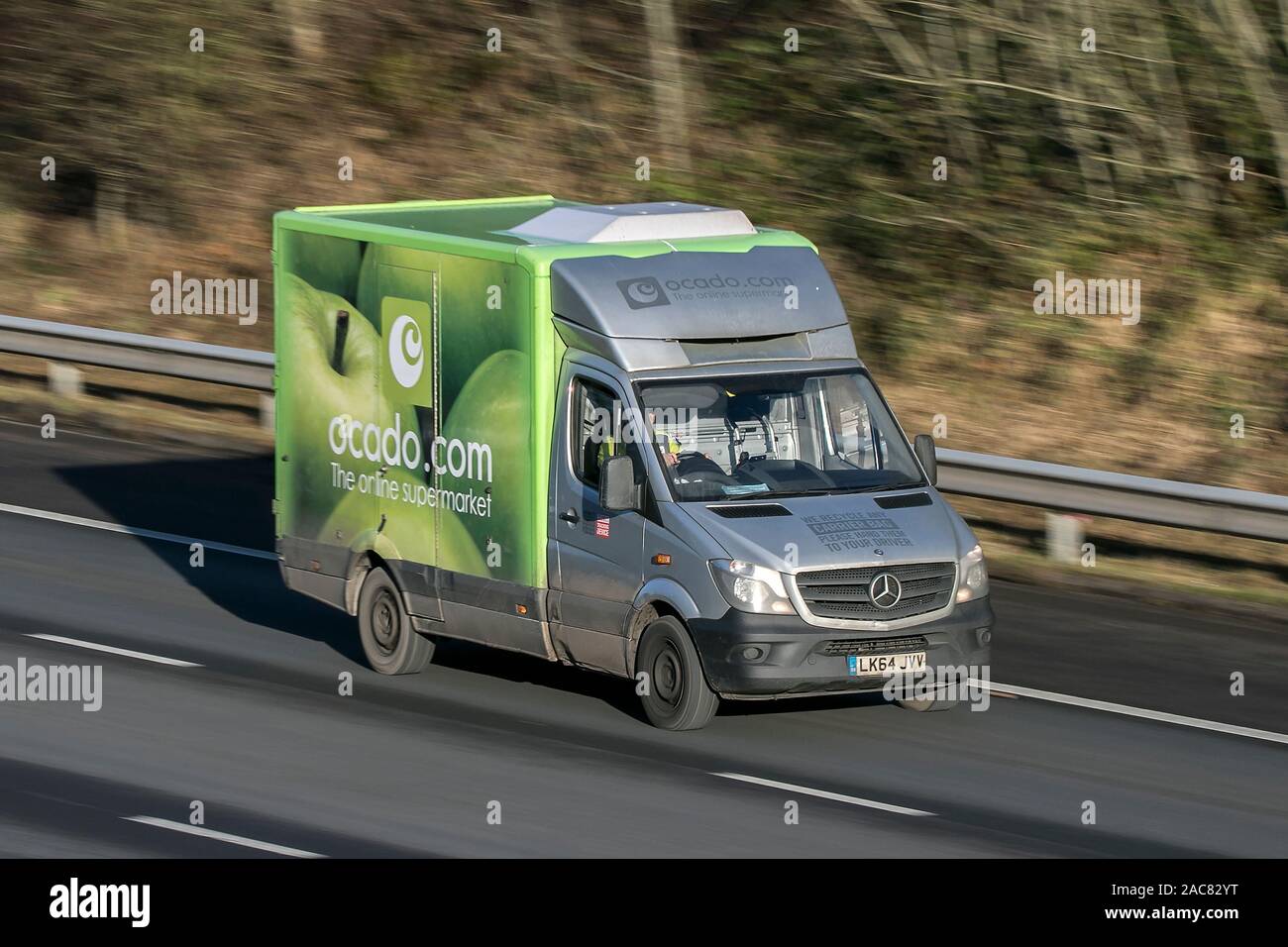 Grocery delivery vehicle hi-res stock photography and images - Alamy