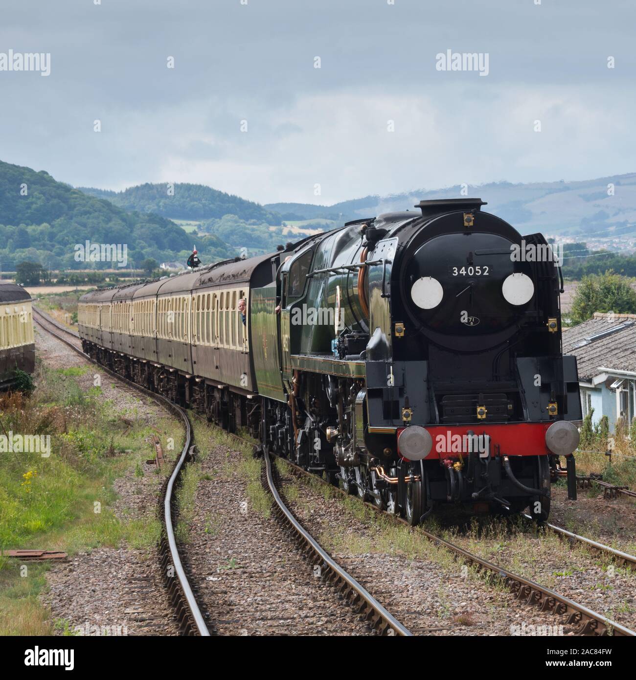Battle of Britain Class steam locomotive 34046 Braunton running as ...
