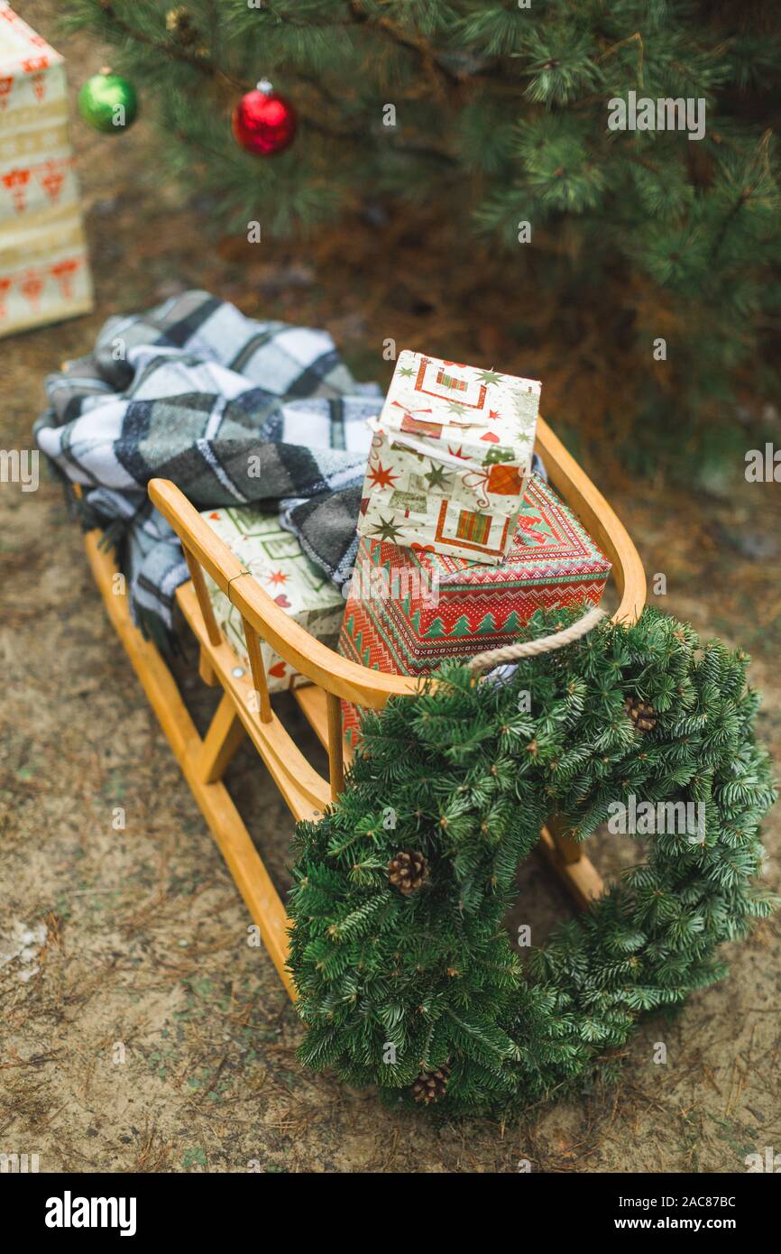 Santas sledge hi-res stock photography and images - Alamy