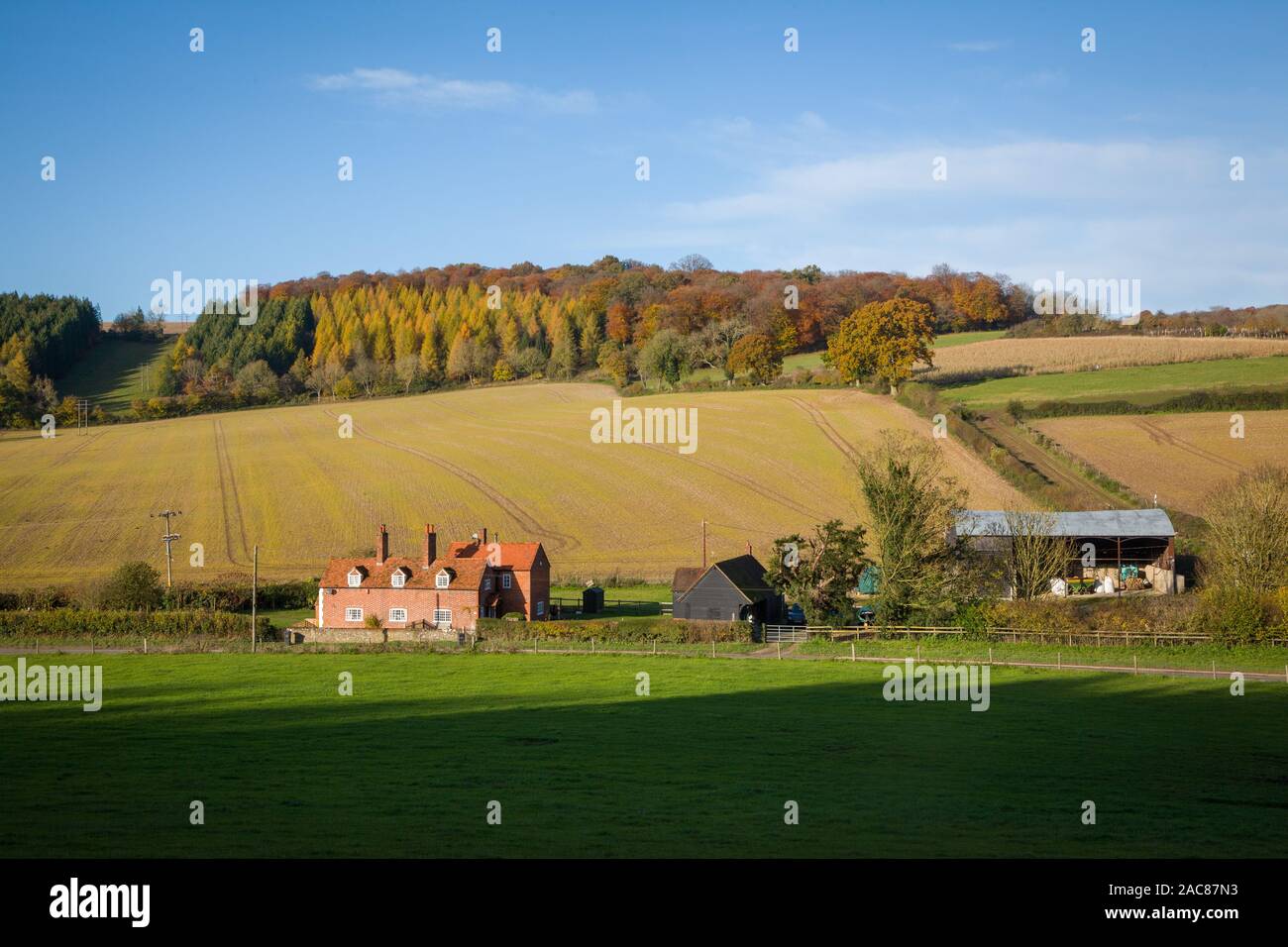 Traditional chiltern farm hi-res stock photography and images - Alamy