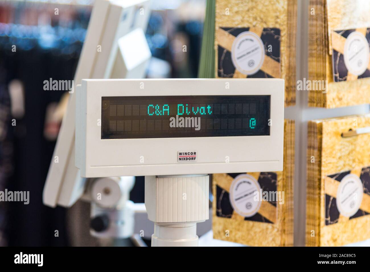 Cash register display hi-res stock photography and images - Alamy