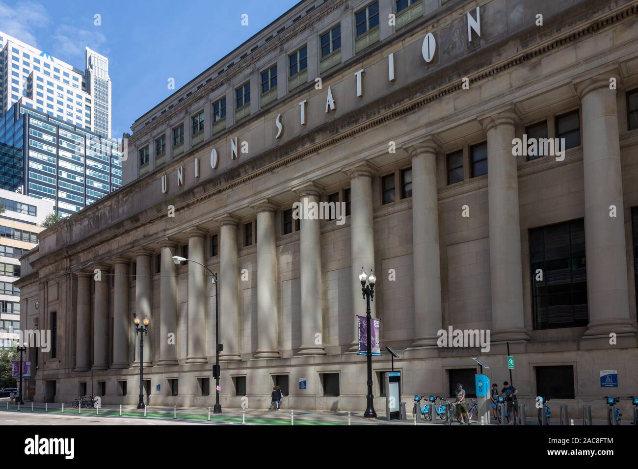 Chicago union station hi-res stock photography and images - Alamy