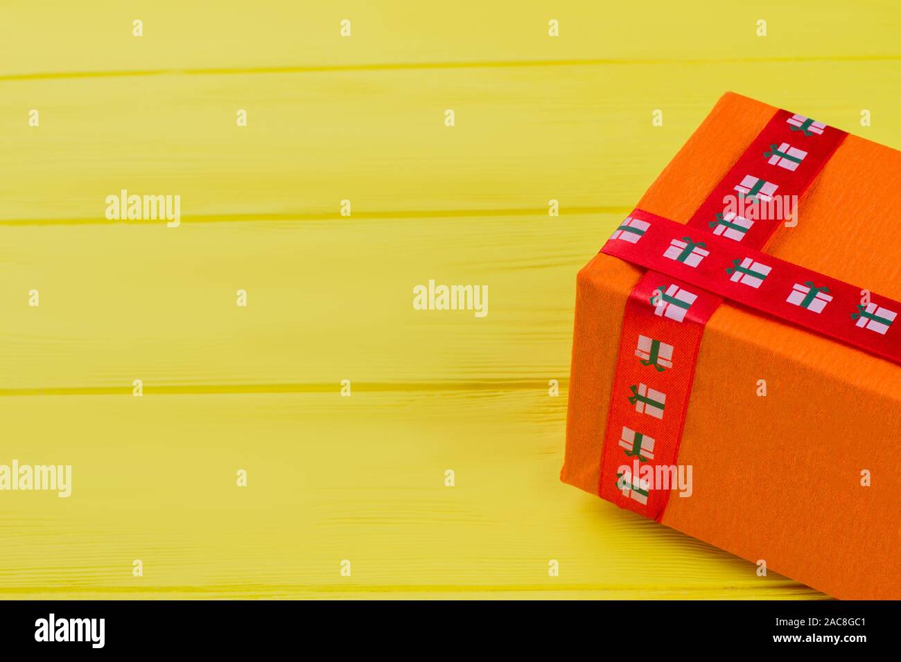 Orange gift box hi-res stock photography and images - Alamy