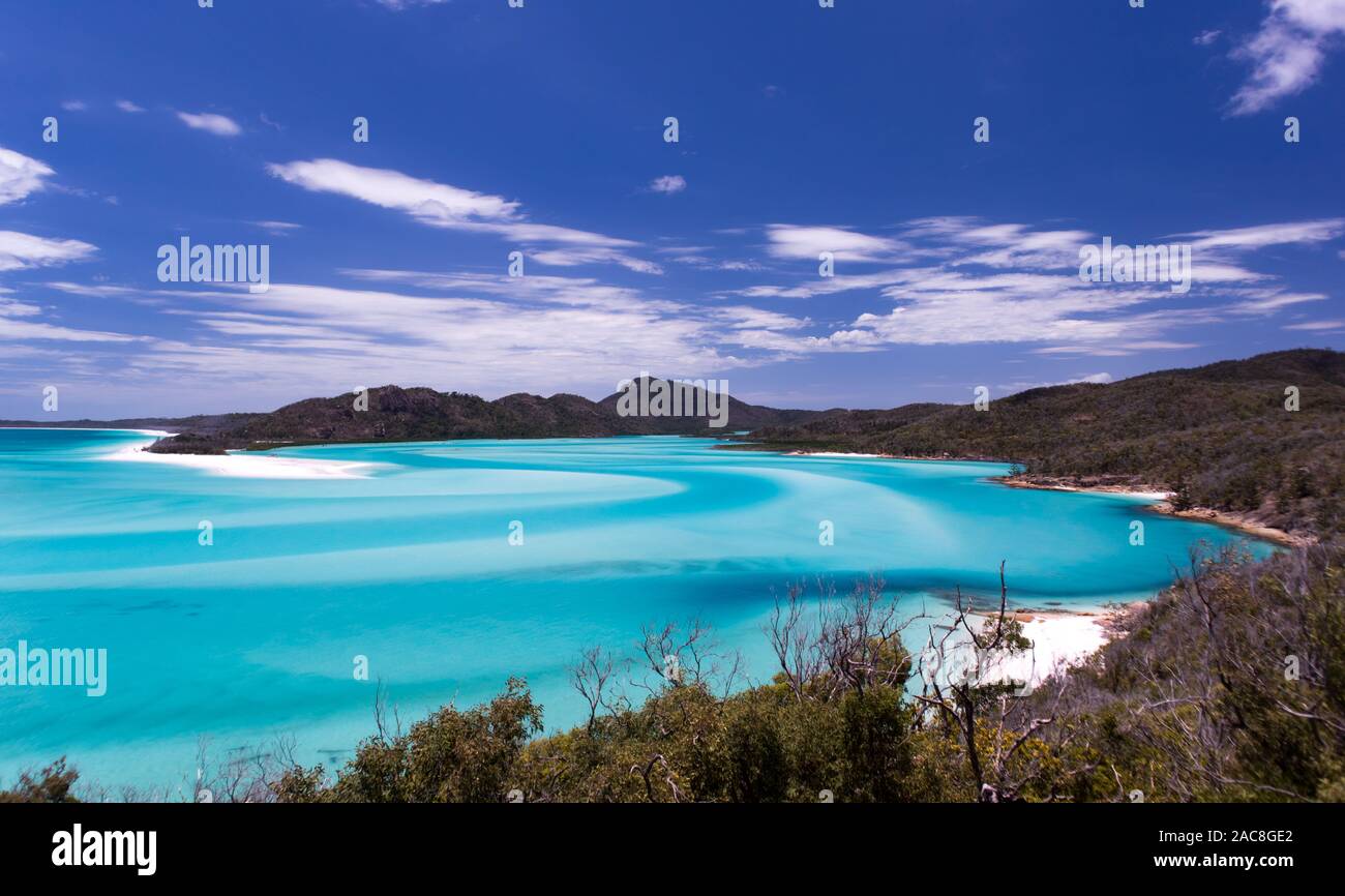 Crystal blue ocean water hi-res stock photography and images - Alamy