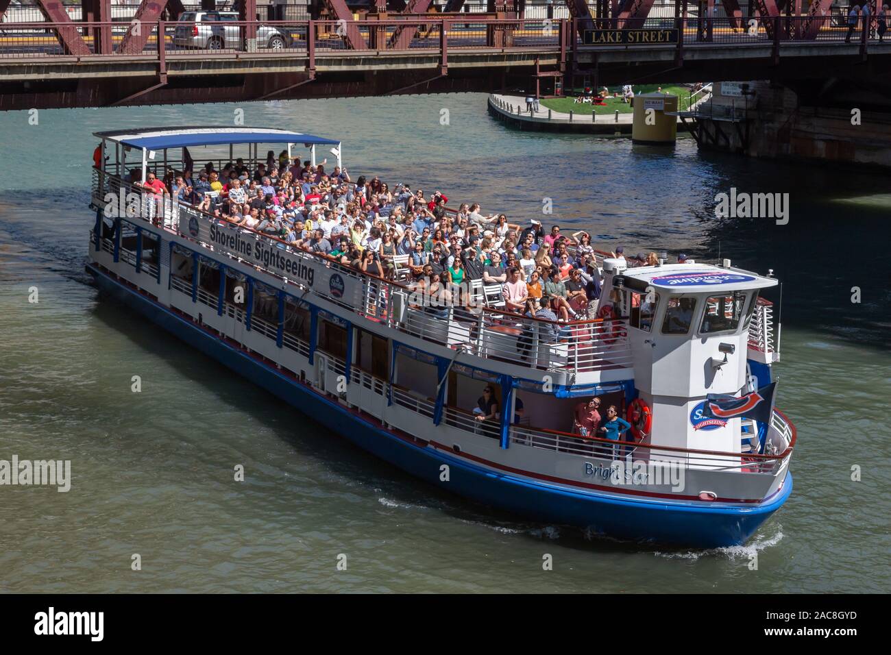 Architecture Tour Boat, Chicago River, Chicago, USA Stock Photo - Alamy