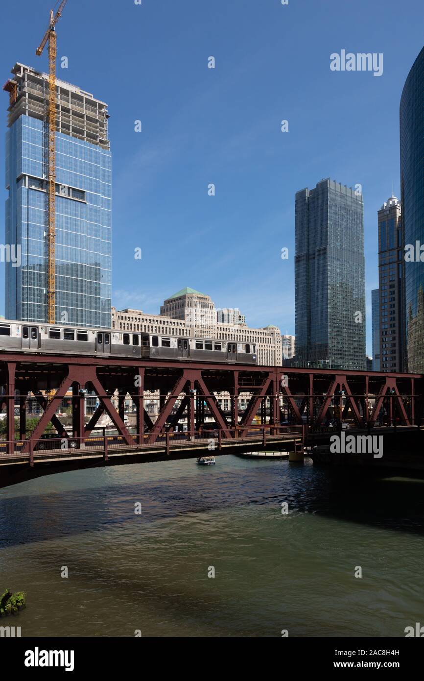 Chicago public transport hi-res stock photography and images - Alamy