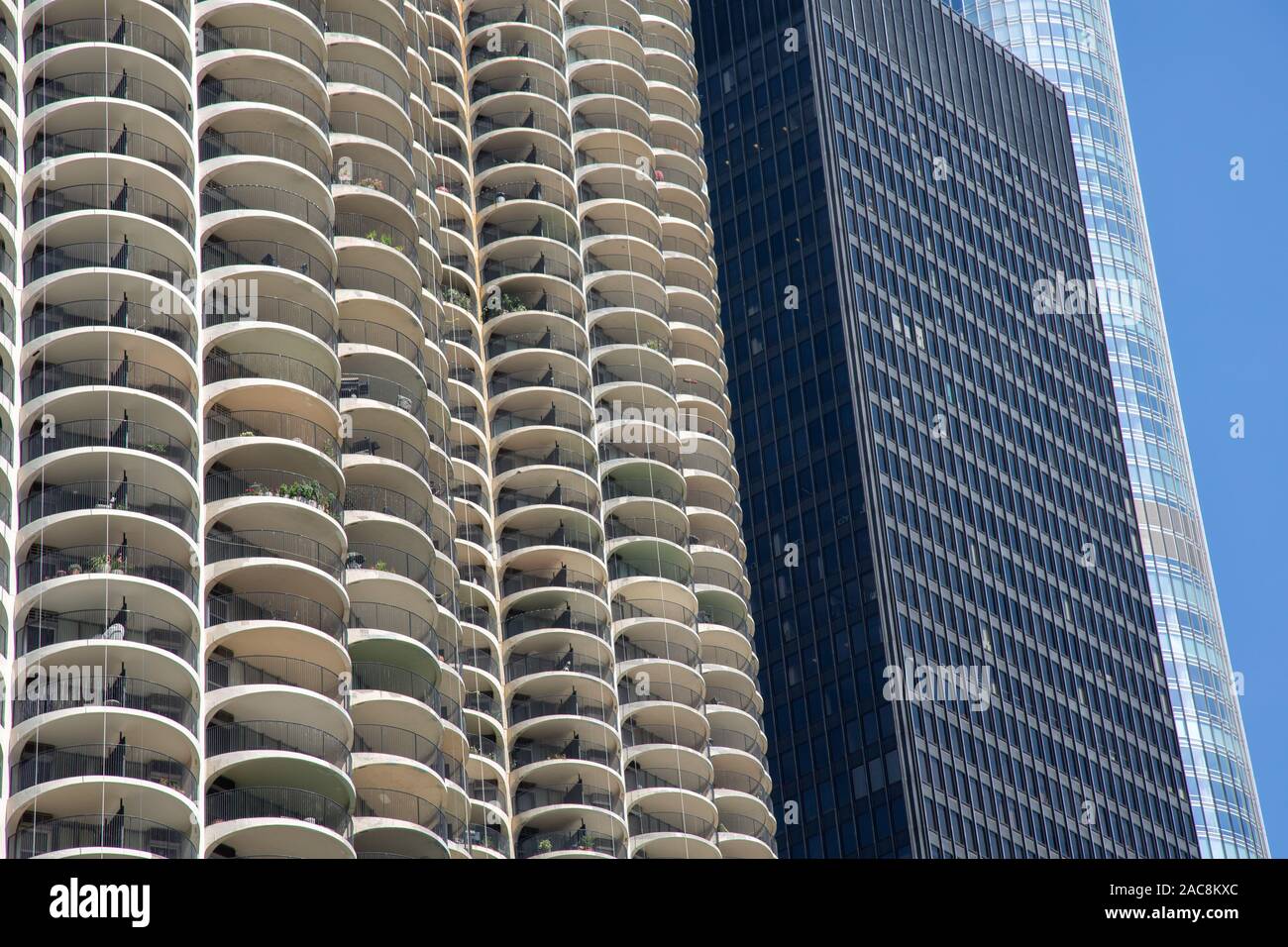 Marina City, 330 North Wabash (aka IBM Building, IBM Plaza, AMA Plaza ...