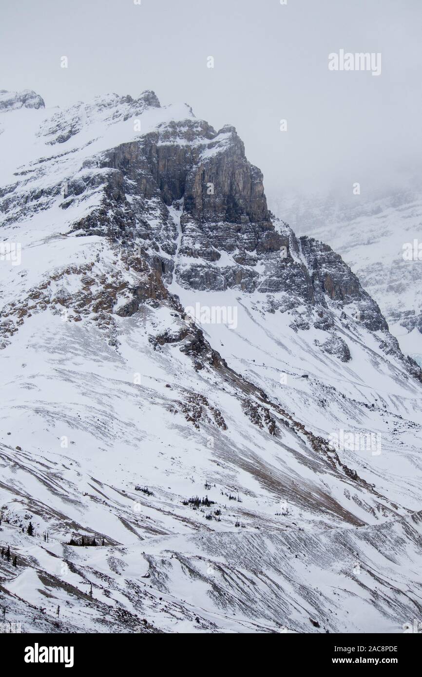 Jasper National Park Highway Mountain Peak Close Up Stock Photo - Alamy