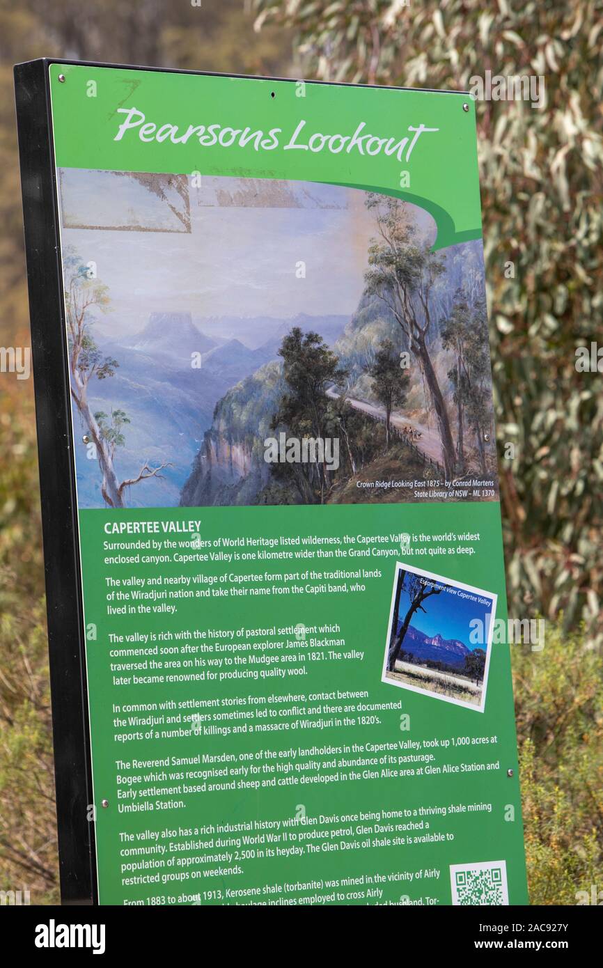 Pearsons lookout over the Capertee valley in regional new south wales ...