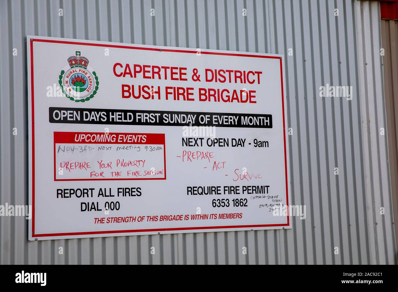 Rural fire service australia hi-res stock photography and images - Alamy