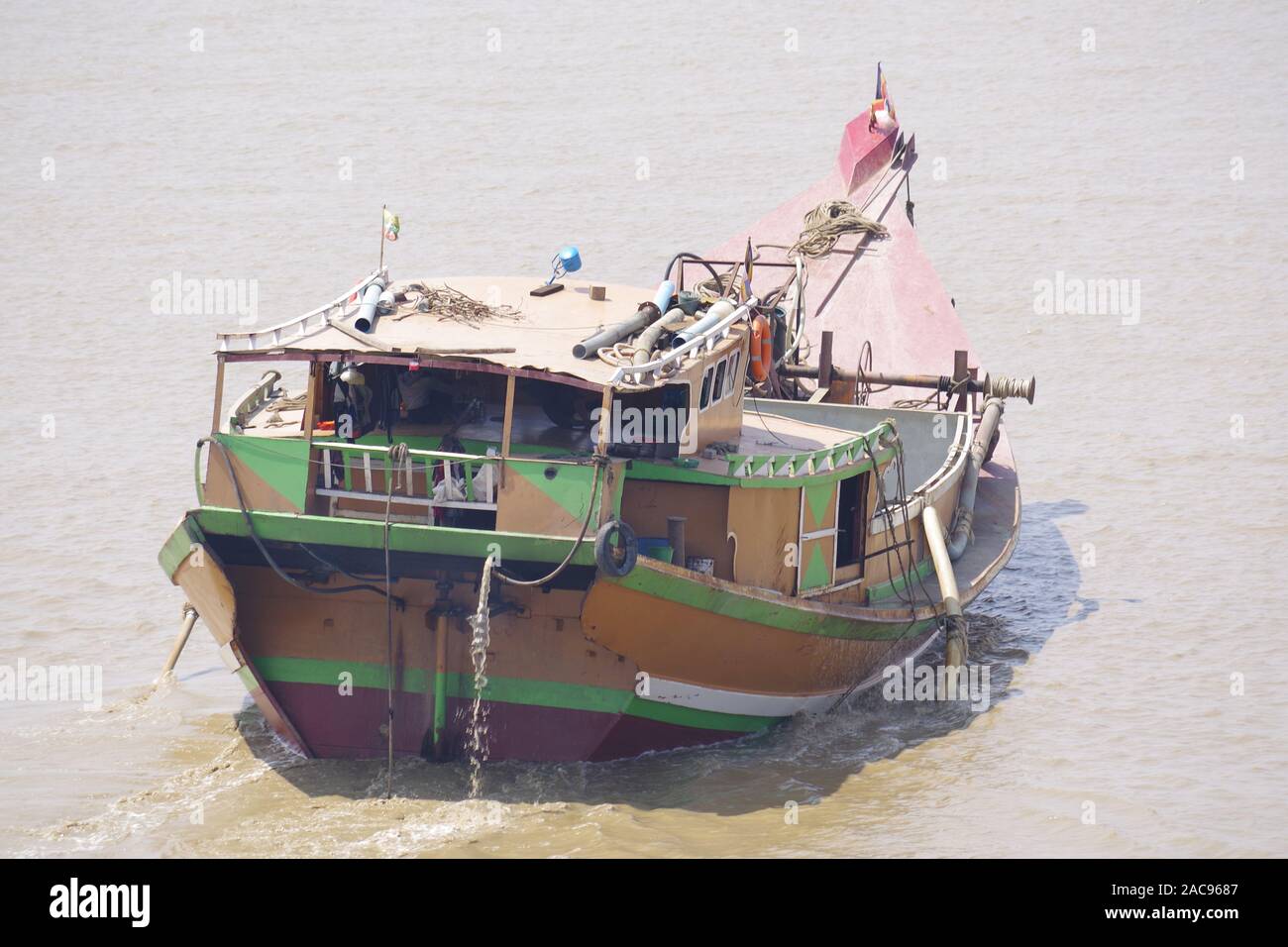 Yangon River, Myanmar Burma, Rangoon, Yangon Stock Photo - Alamy