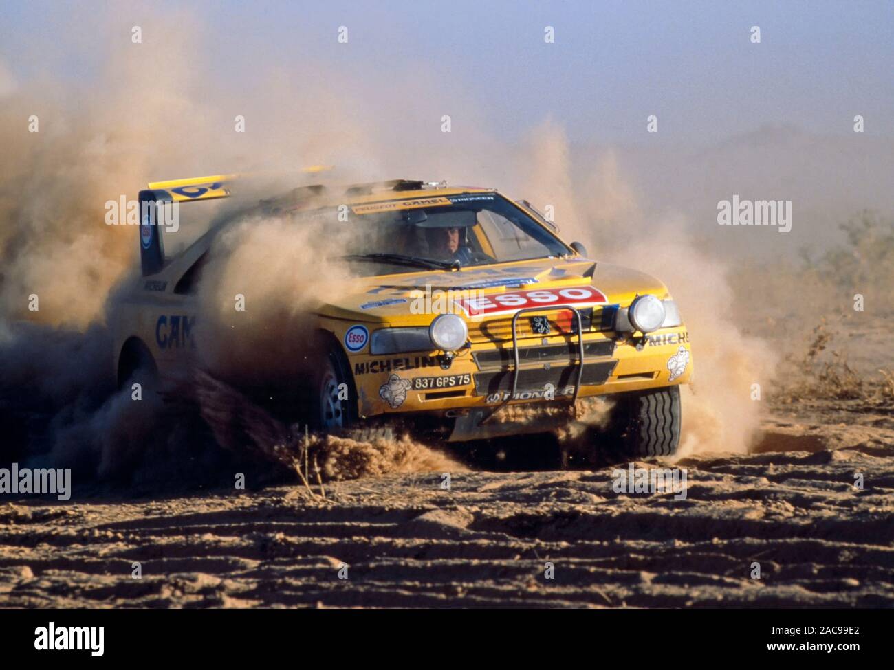 Paris - Tripoli - Dakar 1990 - Ari Vatanen / Bruno Berglund - Peugeot ...