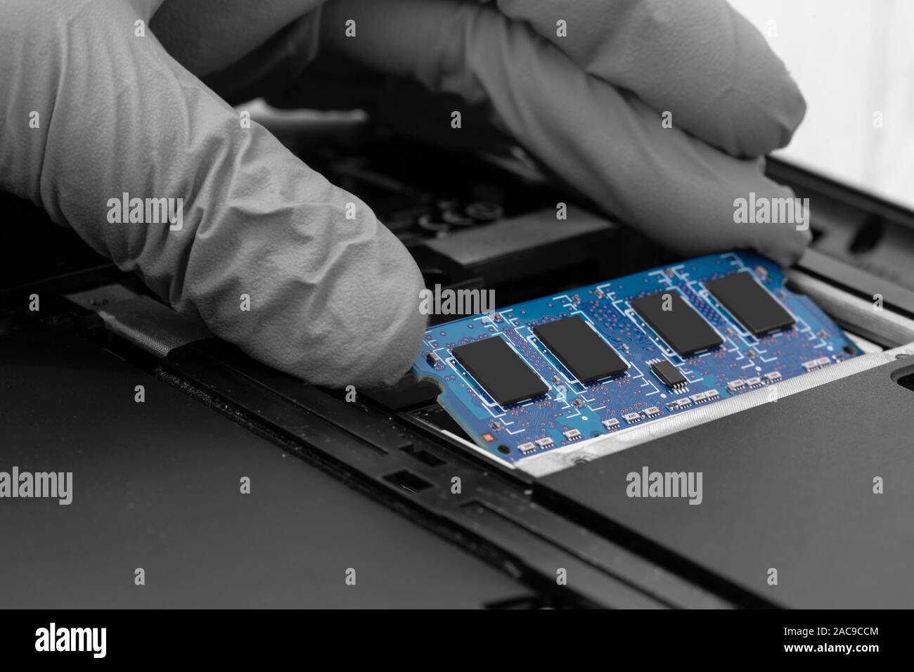 Ram install hi-res stock photography and images - Alamy