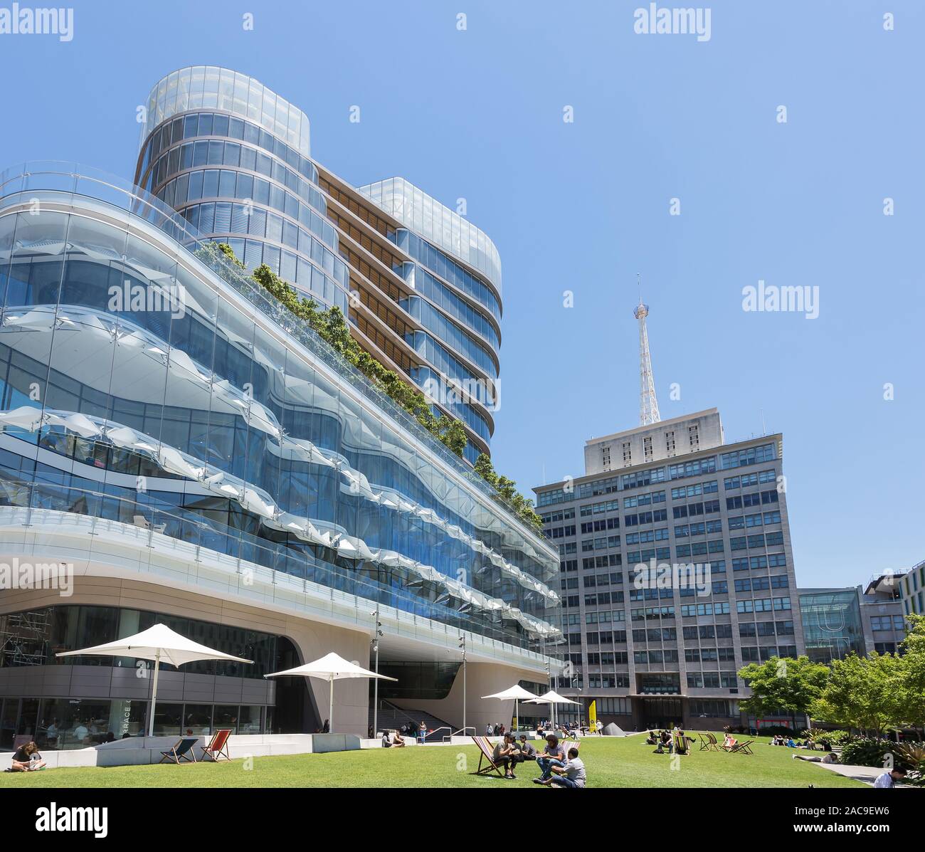 The glass encassed UTS Central Building has many unique design features ...