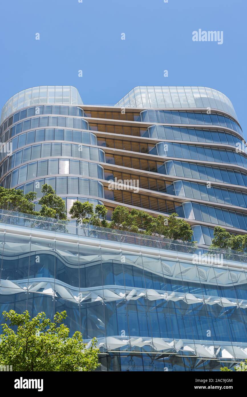 The glass encassed UTS Central Building has many unique design features ...