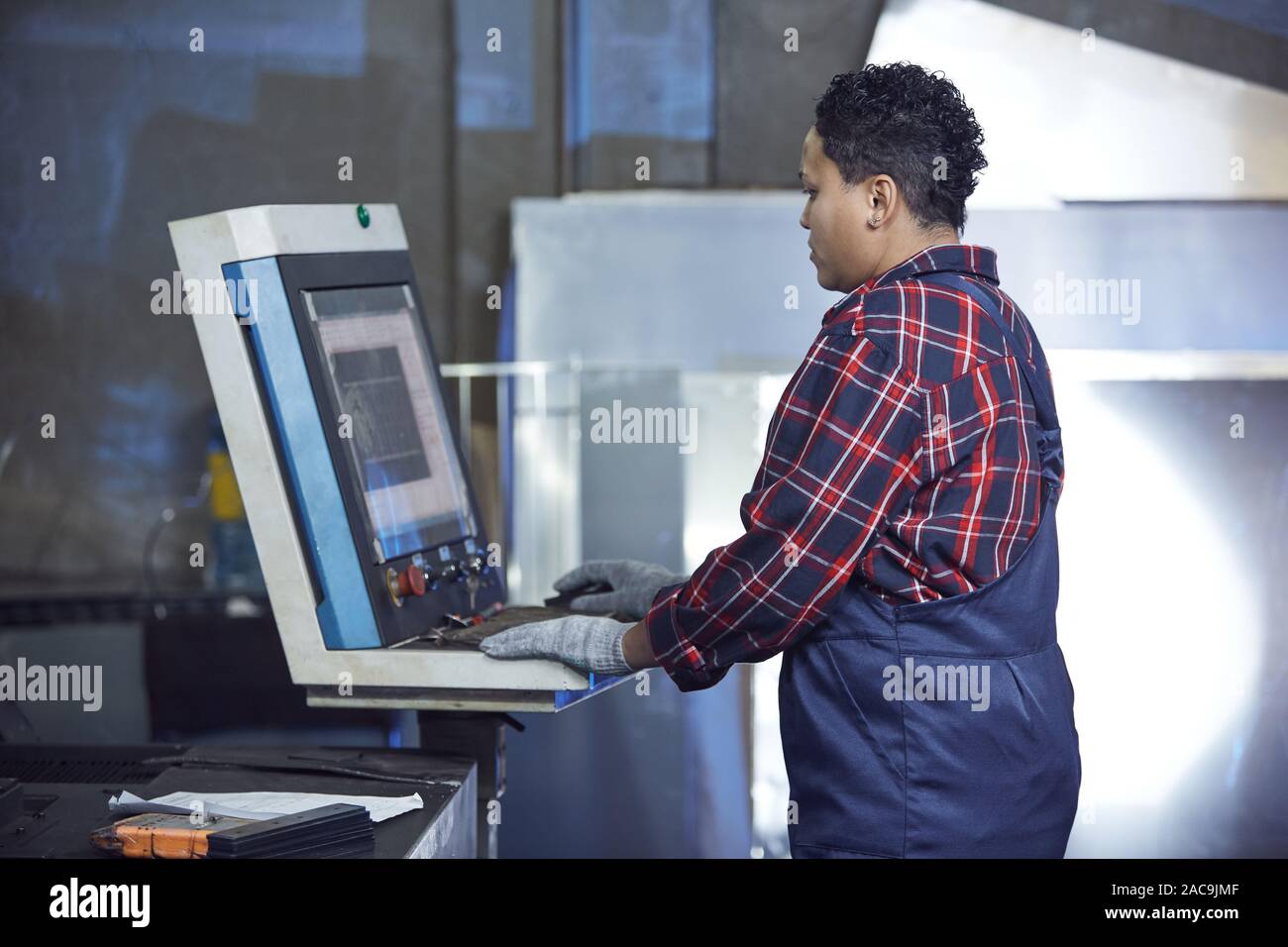 Panel race hi-res stock photography and images - Alamy