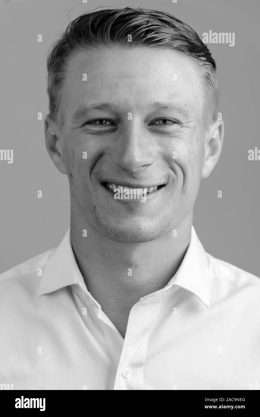 Gradient scale hi-res stock photography and images - Alamy