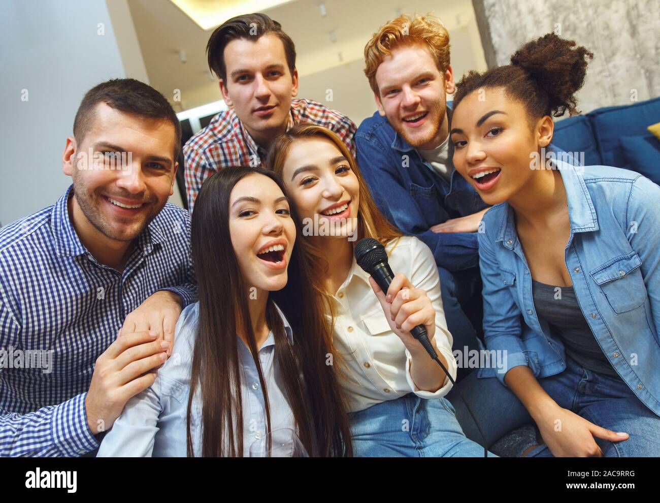 Men and women students logo hi-res stock photography and images - Alamy